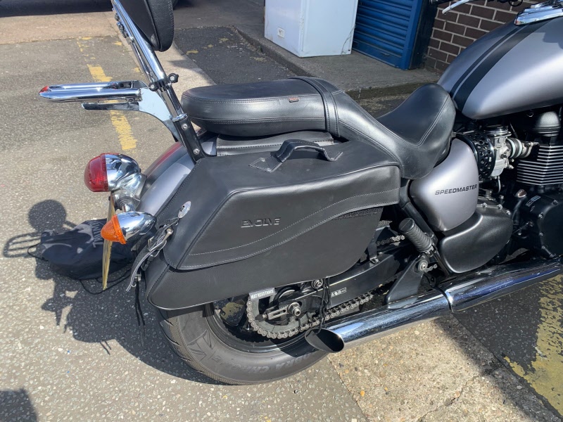 Triumph Speedmaster Saddlebags Panniers & Supports