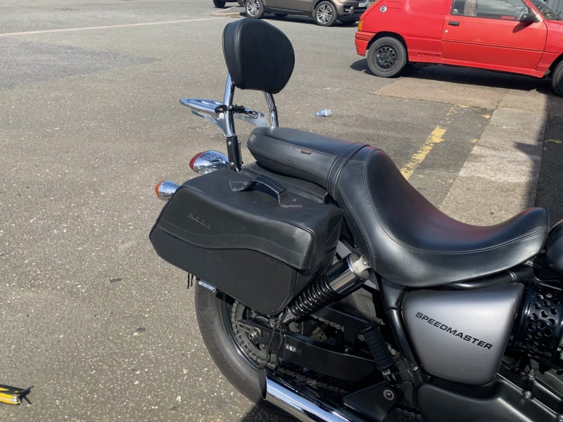 Triumph Speedmaster Saddlebags Panniers & Supports