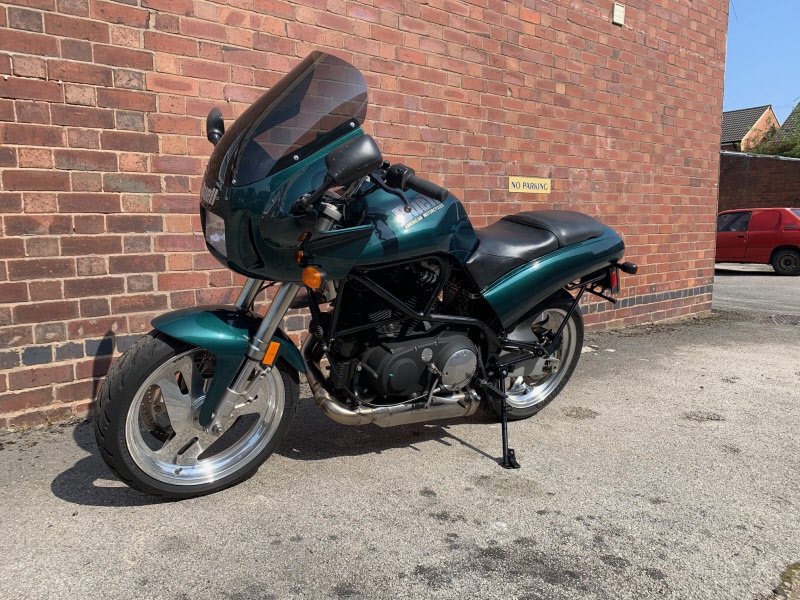 Buell S3-T Thunderbolt with saddlebags panniers sports tourer with a ...