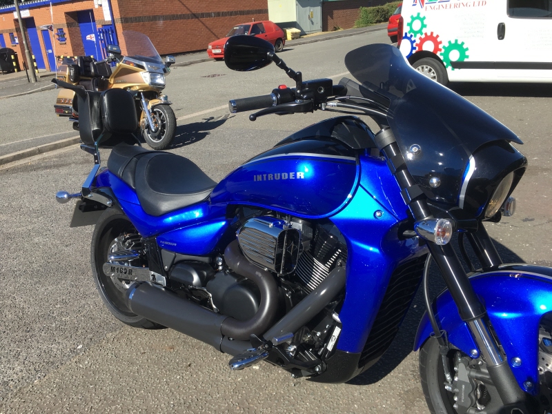 Suzuki M1800R M109R Boulevard Windshields